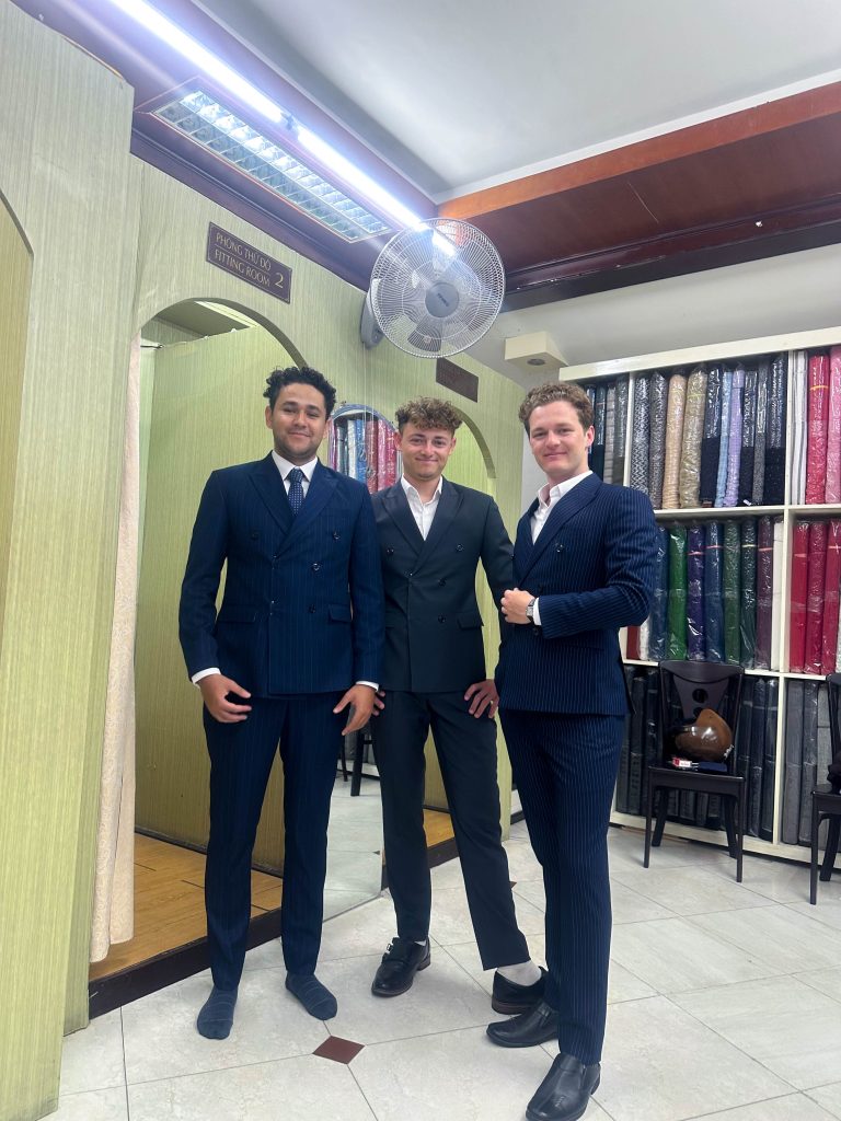 Tailor Hoi An | A Dong Silk – Best Hoi An Tailor I Hoi An Tailored Suits